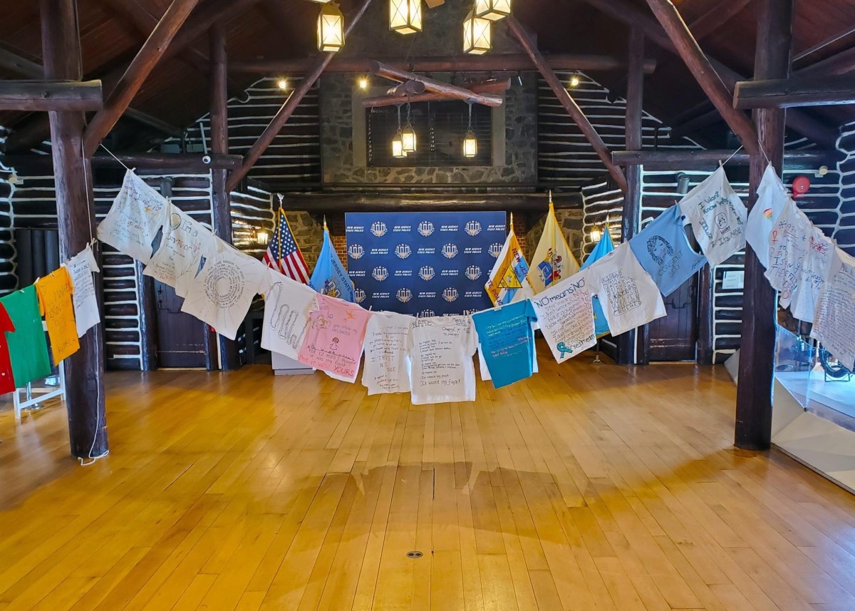 Clothesline Project in Support of Sexual Assault Awareness Month ...
